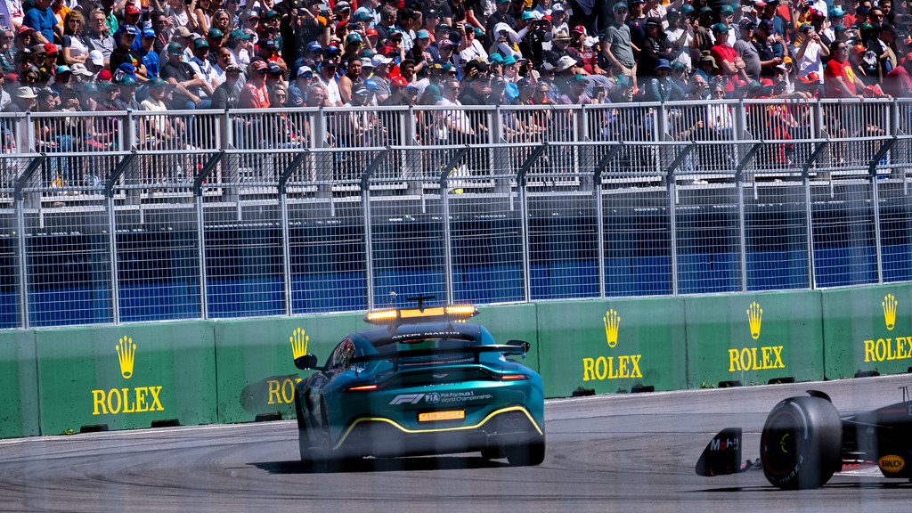 How to Get the Best Views at Circuit Gilles Villeneuve with a General Admission Ticket • Manas Kale