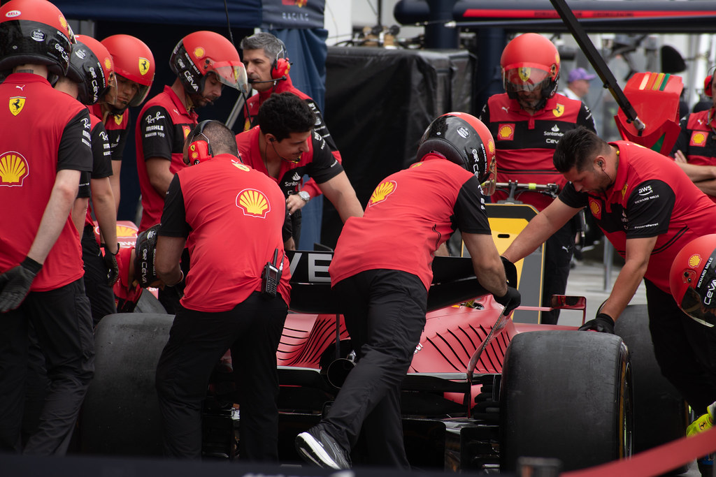 How to Get the Best Views at Circuit Gilles Villeneuve with a General Admission Ticket • Manas Kale